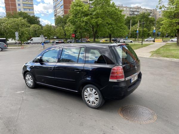 Opel Zafira 2008 in Vilnius, with an engine capacity of 1.90 L and mileage of 300 thousand km for 990 €, photo 2 on AUTOMOTO.COM.LV