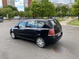 Опель Зафира 2008 в Вильнюс, объемом двигателя 1.90 л и пробегом 300 тыс. км за 990 €, фото 3 на AUTOMOTO.COM.LV