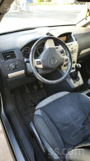 Opel Zafira 2008 Jēkabpils, ar dzinēja tilpumu 1.90 L un nobraukumu 297 tūkst. km par 2650 €, foto 12 vietnē AUTOMOTO.COM.LV
