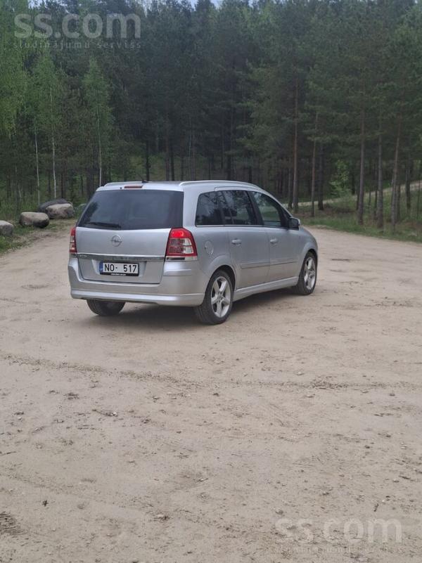 Opel Zafira 2008 Jēkabpils, ar dzinēja tilpumu 1.70 L un nobraukumu 255 tūkst. km par 2200 €, foto 2 vietnē AUTOMOTO.COM.LV