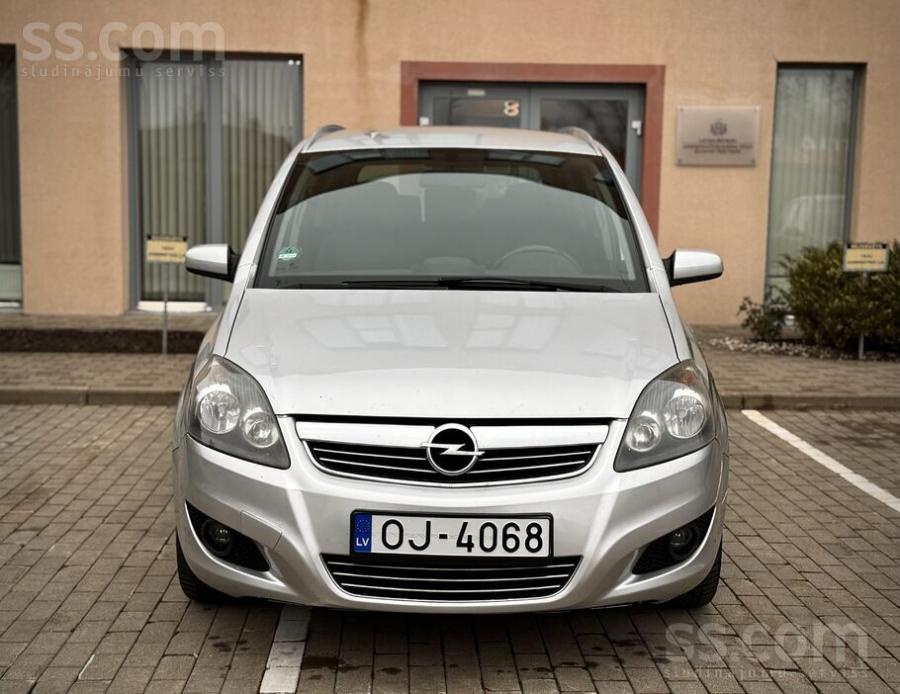 Opel Zafira 2008 in Jelgava, with an engine capacity of 1.70 L and mileage of 0 thousand km for 3250 €, photo 6 on AUTOMOTO.COM.LV