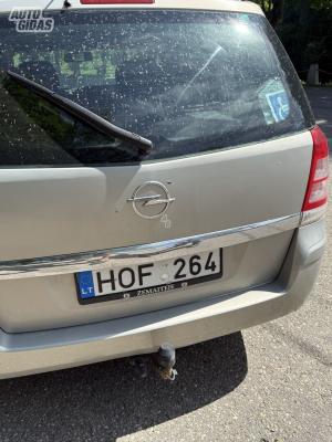 Opel Zafira 2008 Mažeikiai, ar dzinēja tilpumu 1.60 L un nobraukumu 402 tūkst. km par 1500 €, foto 5 vietnē AUTOMOTO.COM.LV