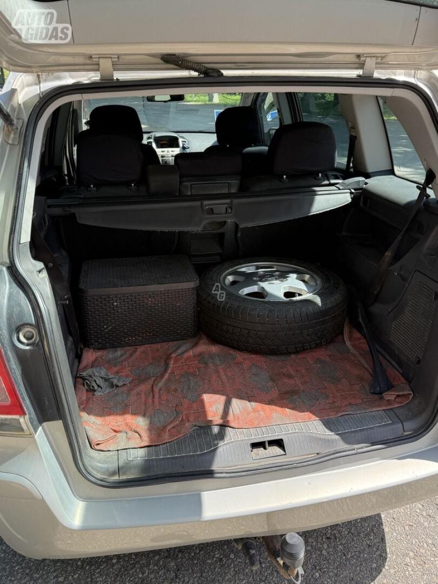 Opel Zafira 2008 Mažeikiai, ar dzinēja tilpumu 1.60 L un nobraukumu 402 tūkst. km par 1500 €, foto 10 vietnē AUTOMOTO.COM.LV