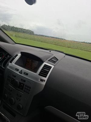 Opel Zafira 2008 in Vilnius, with an engine capacity of 1.70 L and mileage of 341 thousand km for 1400 €, photo 8 on AUTOMOTO.COM.LV
