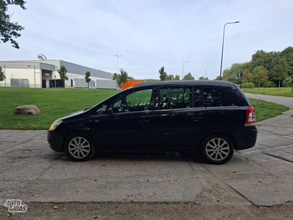 Opel Zafira 2008 Viļņa, ar dzinēja tilpumu 1.90 L un nobraukumu 316 tūkst. km par 1290 €, foto 8 vietnē AUTOMOTO.COM.LV