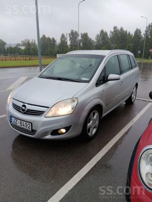 Opel Zafira 2009 in Tukums, with an engine capacity of 1.70 L and mileage of 359 thousand km for 1300 €, photo 1 on AUTOMOTO.COM.LV
