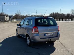 Opel Zafira 2009 in Ludza, with an engine capacity of 1.90 L and mileage of 265 thousand km for 3750 €, photo 4 on AUTOMOTO.COM.LV