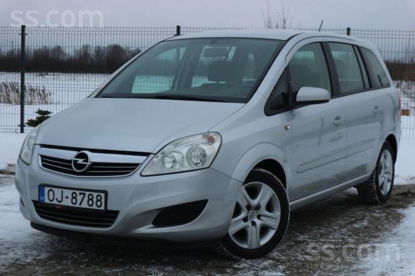 Opel Zafira 2009 in Riga, with an engine capacity of 1.70 L and mileage of 218 thousand km for 3350 €, photo 5 on AUTOMOTO.COM.LV