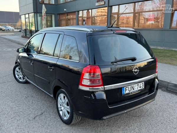 Opel Zafira 2009 Kauņa, ar dzinēja tilpumu 1.90 L un nobraukumu 1 tūkst. km par 1950 €, foto 5 vietnē AUTOMOTO.COM.LV