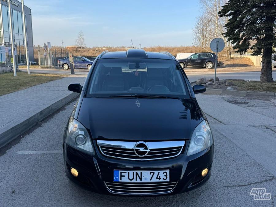 Opel Zafira 2009 Kauņa, ar dzinēja tilpumu 1.90 L un nobraukumu 1 tūkst. km par 1950 €, foto 11 vietnē AUTOMOTO.COM.LV