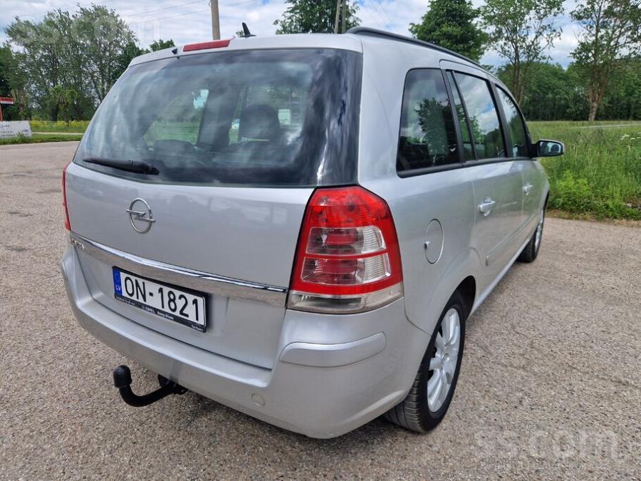 Opel Zafira 2009 Ogre, ar dzinēja tilpumu 1.80 L un nobraukumu 244 tūkst. km par 3950 €, foto 3 vietnē AUTOMOTO.COM.LV