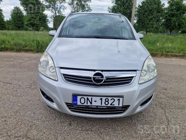 Opel Zafira 2009 in Ogre, with an engine capacity of 1.80 L and mileage of 244 thousand km for 3950 €, photo 5 on AUTOMOTO.COM.LV