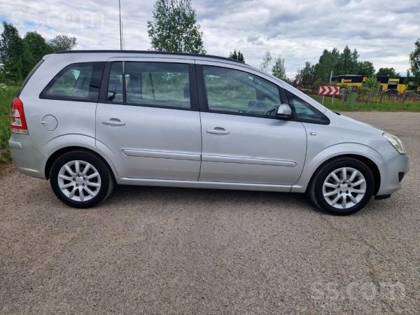 Opel Zafira 2009 in Ogre, with an engine capacity of 1.80 L and mileage of 244 thousand km for 3950 €, photo 6 on AUTOMOTO.COM.LV