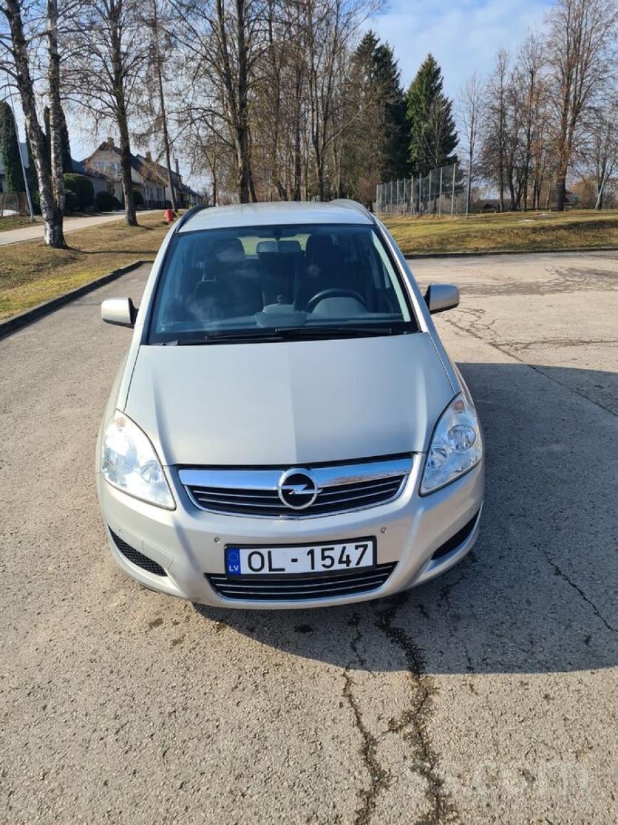 Opel Zafira 2009 Ludza, ar dzinēja tilpumu 1.80 L un nobraukumu 0 tūkst. km par 2750 €, foto 3 vietnē AUTOMOTO.COM.LV