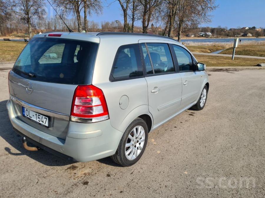 Opel Zafira 2009 Ludza, ar dzinēja tilpumu 1.80 L un nobraukumu 0 tūkst. km par 2750 €, foto 5 vietnē AUTOMOTO.COM.LV