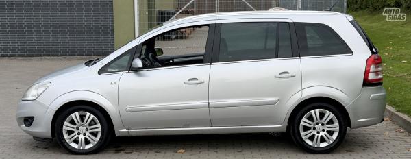 Opel Zafira 2009 Kauņa vietnē Opel Zafira 2009 Kauņa, ar dzinēja tilpumu 1.90 L un nobraukumu 322 tūkst. km par 1650 €, foto 5 vietnē AUTOMOTO.COM.LV