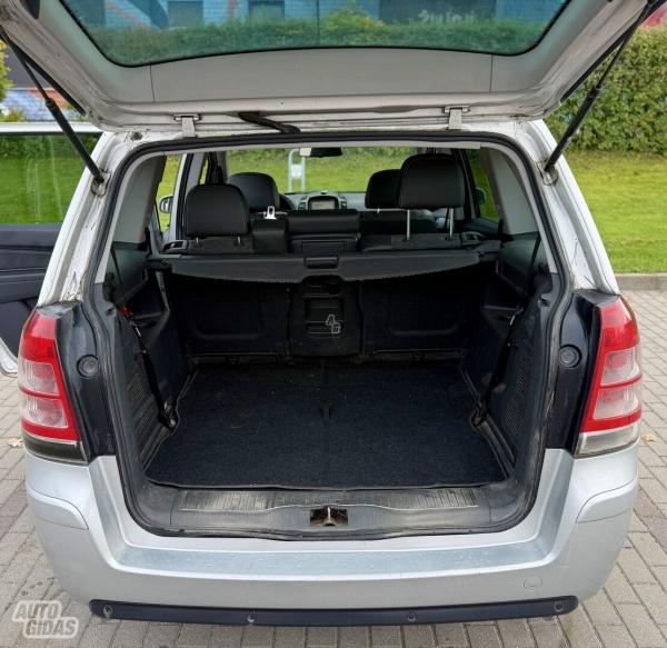 Opel Zafira 2009 Kauņa vietnē Opel Zafira 2009 Kauņa, ar dzinēja tilpumu 1.90 L un nobraukumu 322 tūkst. km par 1650 €, foto 10 vietnē AUTOMOTO.COM.LV