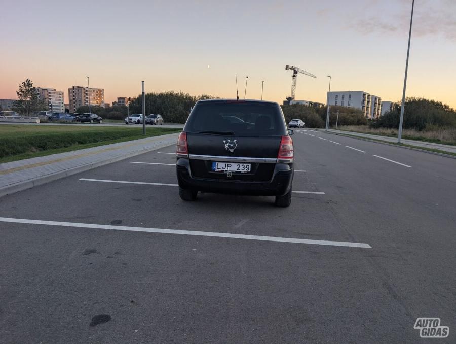 Opel Zafira 2009 in Klaipeda, with an engine capacity of 1.90 L and mileage of 413 thousand km for 1250 €, photo 6 on AUTOMOTO.COM.LV