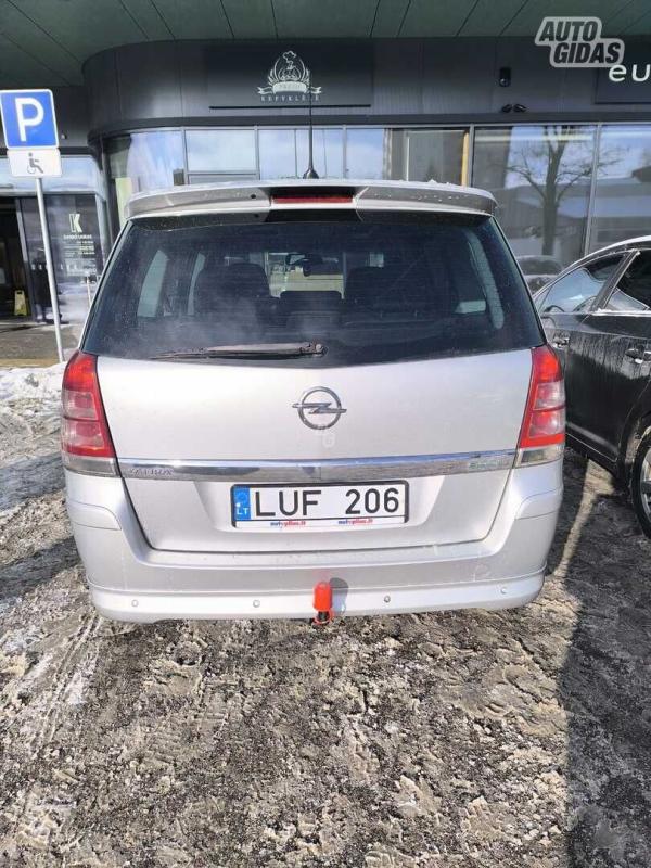Opel Zafira 2010 Kauņa, ar dzinēja tilpumu 1.70 L un nobraukumu 321 tūkst. km par 3400 €, foto 5 vietnē AUTOMOTO.COM.LV