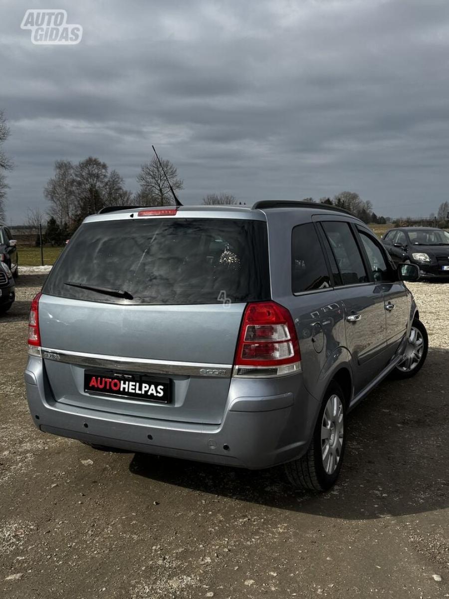 Opel Zafira 2010 Klaipėda, ar dzinēja tilpumu 1.70 L un nobraukumu 150 tūkst. km par 3500 €, foto 5 vietnē AUTOMOTO.COM.LV