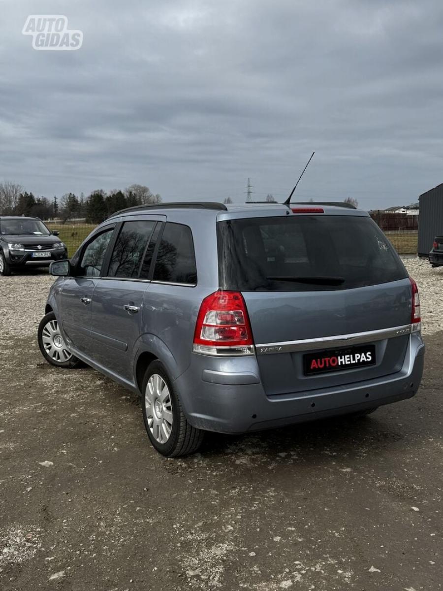 Opel Zafira 2010 Klaipėda, ar dzinēja tilpumu 1.70 L un nobraukumu 150 tūkst. km par 3500 €, foto 6 vietnē AUTOMOTO.COM.LV