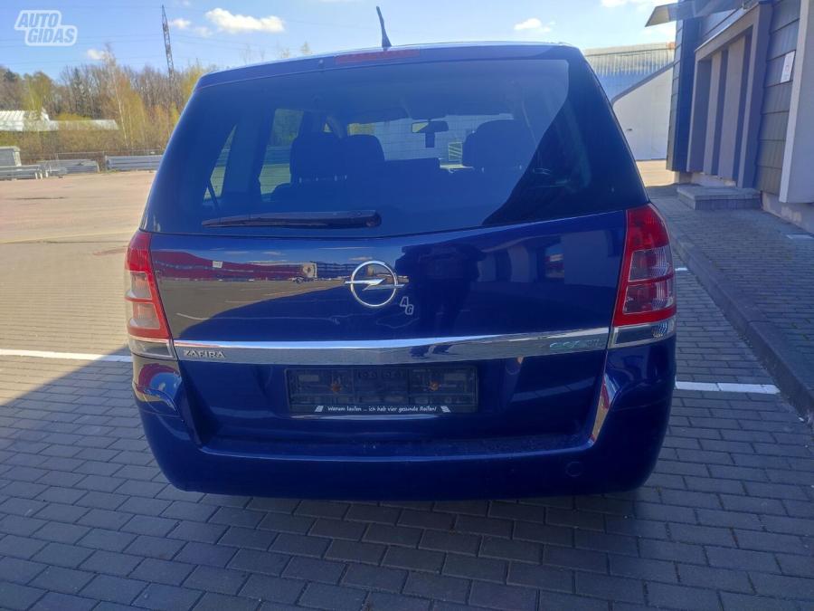 Opel Zafira 2010 in Kaunas, with an engine capacity of 1.70 L and mileage of 243 thousand km for 3300 €, photo 6 on AUTOMOTO.COM.LV