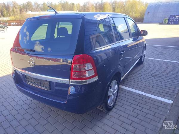 Opel Zafira 2010 in Kaunas, with an engine capacity of 1.70 L and mileage of 243 thousand km for 3300 €, photo 6 on AUTOMOTO.COM.LV