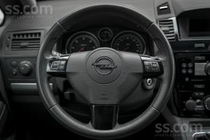 Opel Zafira 2010 in Riga, with an engine capacity of 1.90 L and mileage of 0 thousand km for 2900 €, photo 18 on AUTOMOTO.COM.LV