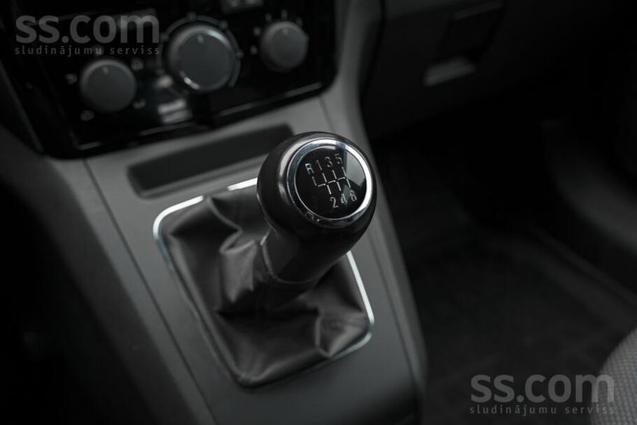 Opel Zafira 2010 in Riga, with an engine capacity of 1.90 L and mileage of 0 thousand km for 2900 €, photo 21 on AUTOMOTO.COM.LV