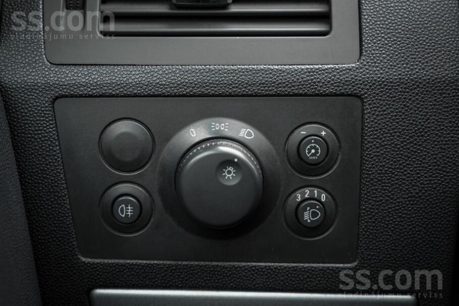 Opel Zafira 2010 in Riga, with an engine capacity of 1.90 L and mileage of 0 thousand km for 2900 €, photo 26 on AUTOMOTO.COM.LV