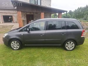 Opel Zafira 2010 in Cesis, with an engine capacity of 1.70 L and mileage of 298 thousand km for 2100 €, photo 6 on AUTOMOTO.COM.LV