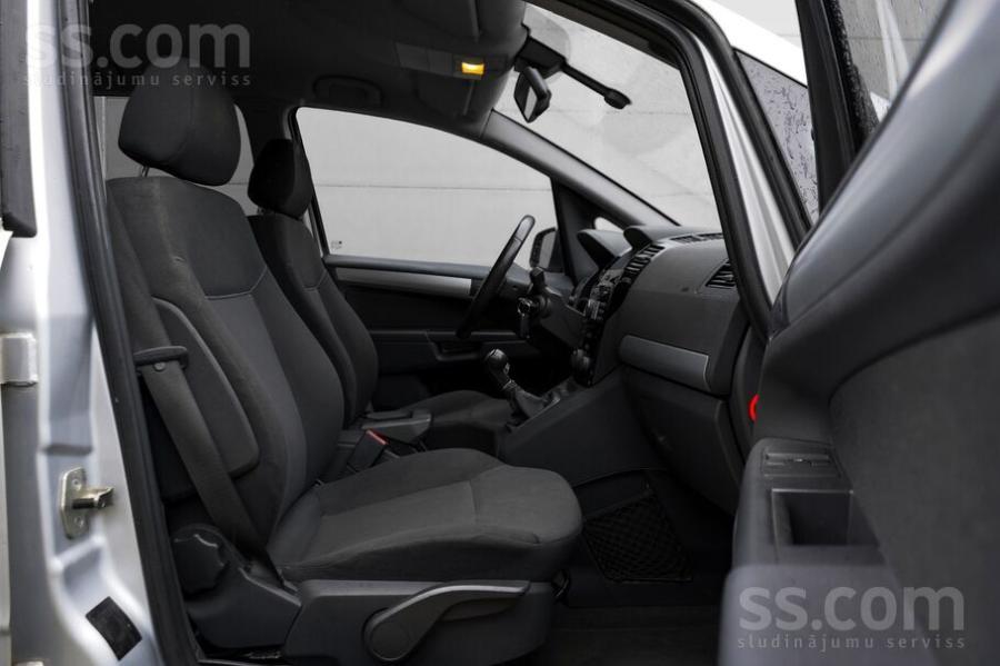 Opel Zafira 2010 Rīga, ar dzinēja tilpumu 1.70 L un nobraukumu 0 tūkst. km par 2990 €, foto 11 vietnē AUTOMOTO.COM.LV