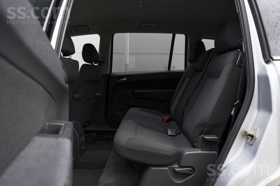 Opel Zafira 2010 Rīga, ar dzinēja tilpumu 1.70 L un nobraukumu 0 tūkst. km par 2990 €, foto 12 vietnē AUTOMOTO.COM.LV