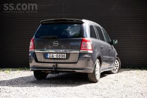 Opel Zafira 2010 Rīga, ar dzinēja tilpumu 2.20 L un nobraukumu 210 tūkst. km par 5490 €, foto 4 vietnē AUTOMOTO.COM.LV