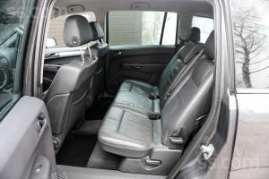 Opel Zafira 2010 Rīga, ar dzinēja tilpumu 2.20 L un nobraukumu 210 tūkst. km par 5490 €, foto 12 vietnē AUTOMOTO.COM.LV