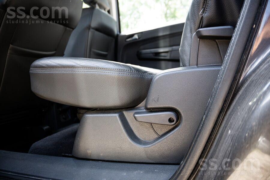 Opel Zafira 2010 Rīga, ar dzinēja tilpumu 2.20 L un nobraukumu 210 tūkst. km par 5490 €, foto 14 vietnē AUTOMOTO.COM.LV