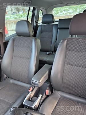 Opel Zafira 2010 in Riga, with an engine capacity of 1.70 L and mileage of 249 thousand km for 2500 €, photo 4 on AUTOMOTO.COM.LV