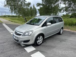 Opel Zafira 2010 in Jelgava, with an engine capacity of 1.90 L and mileage of 286 thousand km for 3650 €, photo  on AUTOMOTO.COM.LV