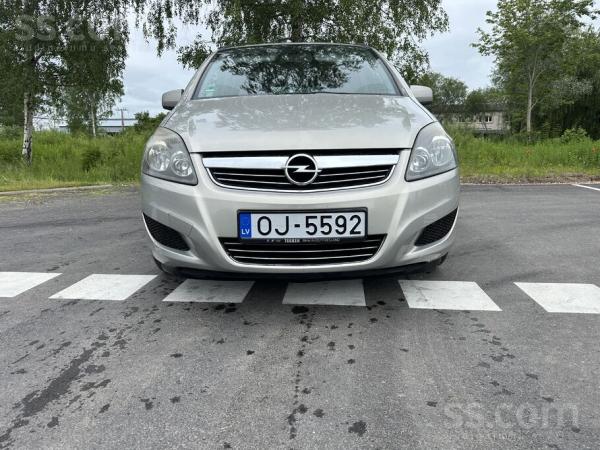 Opel Zafira 2010 Jelgava, ar dzinēja tilpumu 1.90 L un nobraukumu 286 tūkst. km par 3650 €, foto 2 vietnē AUTOMOTO.COM.LV