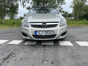 Opel Zafira 2010 in Jelgava, with an engine capacity of 1.90 L and mileage of 286 thousand km for 3650 €, photo 3 on AUTOMOTO.COM.LV