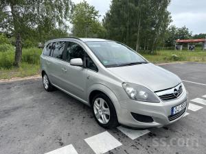 Opel Zafira 2010 in Jelgava, with an engine capacity of 1.90 L and mileage of 286 thousand km for 3650 €, photo 4 on AUTOMOTO.COM.LV
