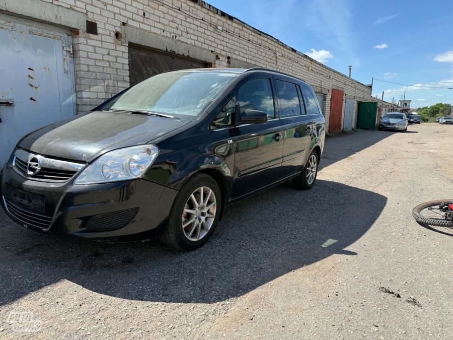 Opel Zafira 2010 Ariogala, ar dzinēja tilpumu 1.90 L un nobraukumu 300 tūkst. km par 650 €, foto 1 vietnē AUTOMOTO.COM.LV