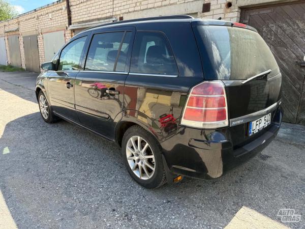 Opel Zafira 2010 Ariogala, ar dzinēja tilpumu 1.90 L un nobraukumu 300 tūkst. km par 650 €, foto 4 vietnē AUTOMOTO.COM.LV