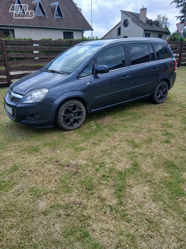 Opel Zafira 2010 Panevēža, ar dzinēja tilpumu 1.90 L un nobraukumu 283 tūkst. km par 2250 €, foto 3 vietnē AUTOMOTO.COM.LV