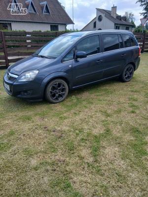 Opel Zafira 2010 Panevēža, ar dzinēja tilpumu 1.90 L un nobraukumu 283 tūkst. km par 2250 €, foto 4 vietnē AUTOMOTO.COM.LV