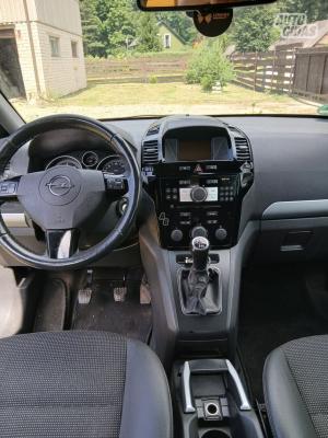 Opel Zafira 2010 Panevēža, ar dzinēja tilpumu 1.90 L un nobraukumu 283 tūkst. km par 2250 €, foto 11 vietnē AUTOMOTO.COM.LV