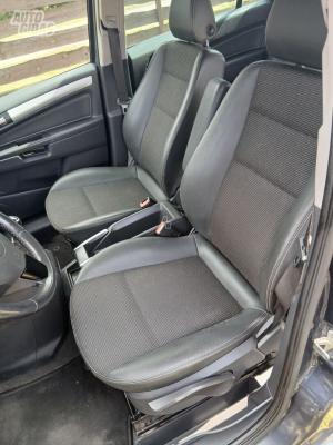 Opel Zafira 2010 Panevēža, ar dzinēja tilpumu 1.90 L un nobraukumu 283 tūkst. km par 2250 €, foto 16 vietnē AUTOMOTO.COM.LV