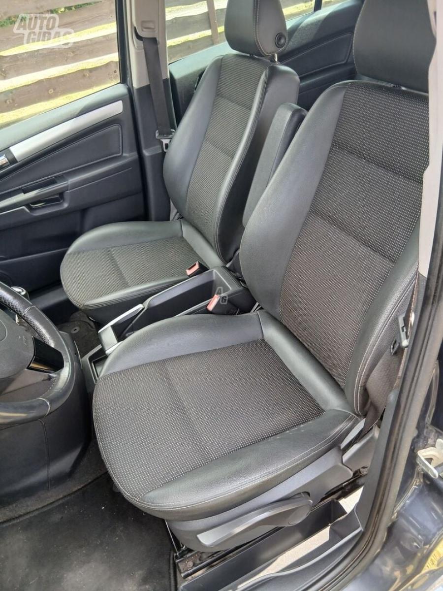 Opel Zafira 2010 Panevēža, ar dzinēja tilpumu 1.90 L un nobraukumu 283 tūkst. km par 2250 €, foto 16 vietnē AUTOMOTO.COM.LV