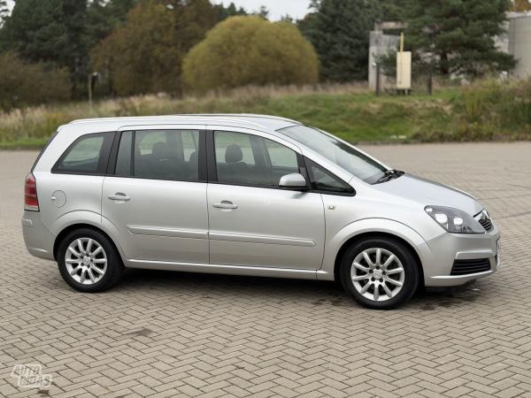 Opel Zafira 2010 Viļņa, ar dzinēja tilpumu 1.90 L un nobraukumu 295 tūkst. km par 2000 €, foto 9 vietnē AUTOMOTO.COM.LV