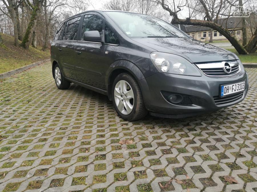 Opel Zafira 2011 in Jurbarkas, with an engine capacity of 1.70 L and mileage of 263 thousand km for 2400 €, photo 3 on AUTOMOTO.COM.LV